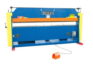 The Art of Duct Stiffening: Beading vs. Cross-braking