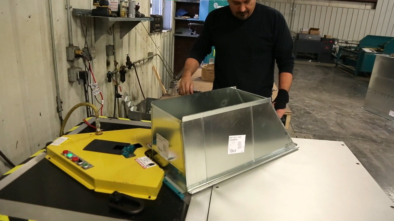 How to Automate Corner Insertion into Fittings and Improve Shop Flow